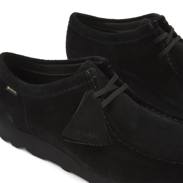 Clarks Wallabee Gtx Suede - Black Suede | Editorialist